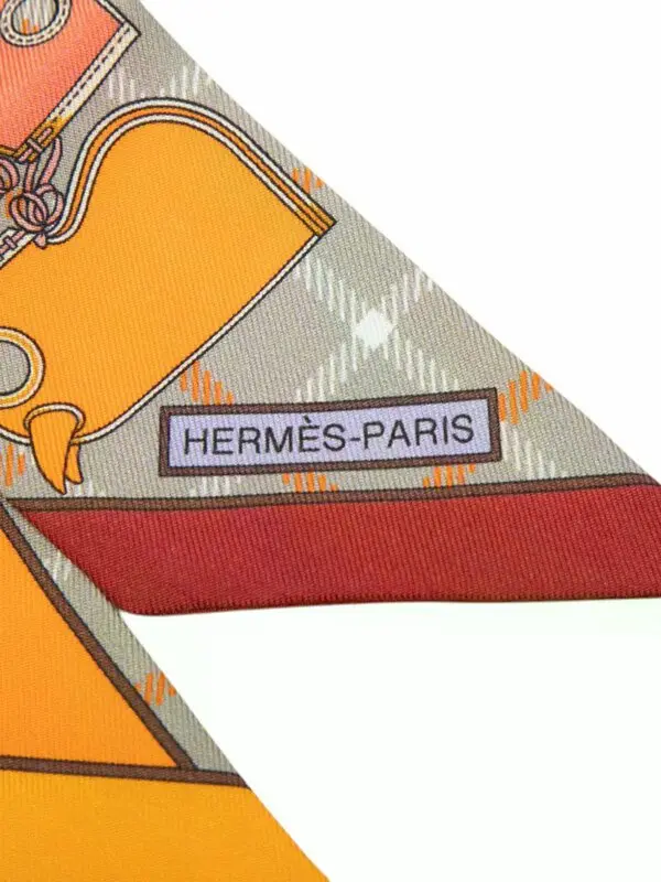Hermès 1999-2007 Camails Silk Twilly Scarf Scarves