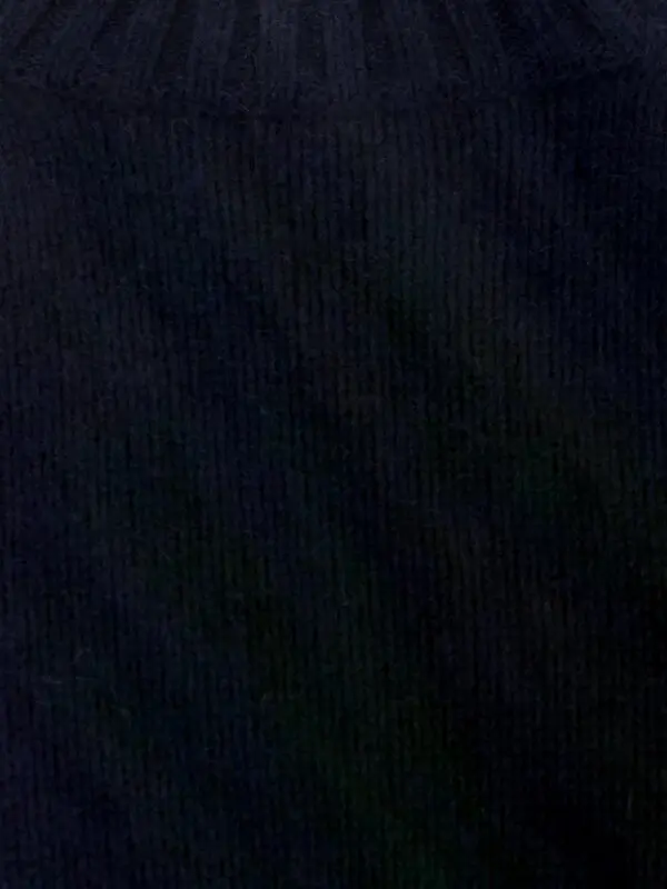 Soft Goat Cashmere Crew-neck Sweater