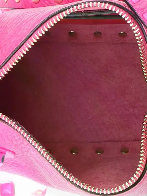 Valentino Garavani Rockstud Zip Pochette Leather Small Shoulder Bag