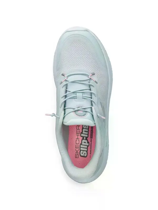 Sketchers Gowalk Max Cushion Sneakers