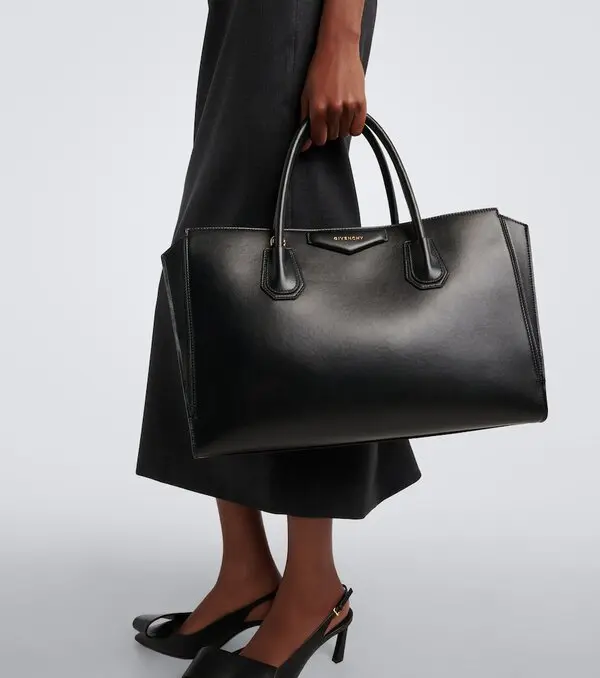 Givenchy Antigona Catchall Medium Leather Tote Bag