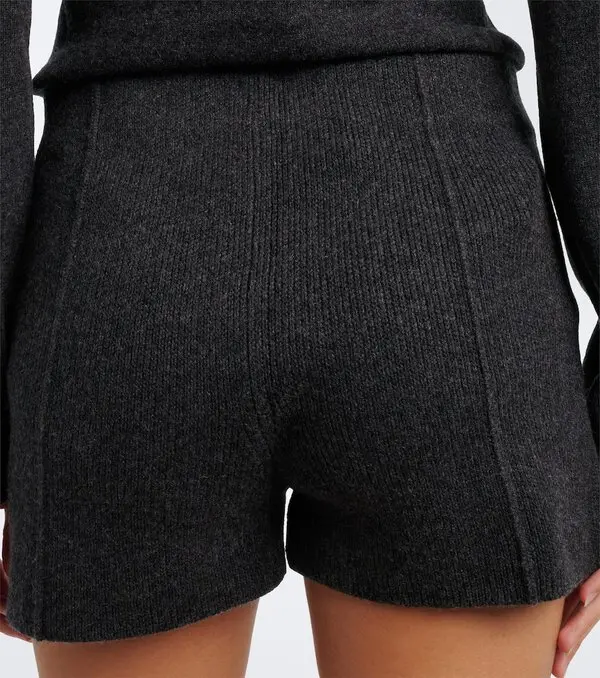 Jardin Des Orangers Wool And Cashmere Shorts