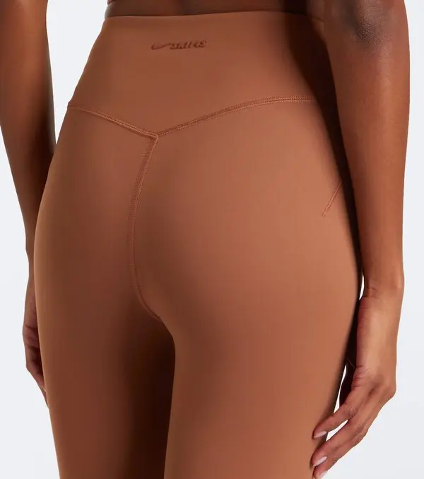 NIKESKIMS Matte Leggings