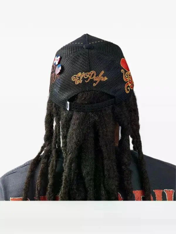 DUAA Stone Stud-embellished Cap - Black