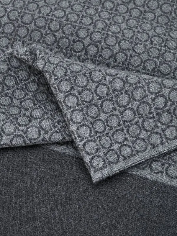 FERRAGAMO Gancini Pattern Pure Wool Scarf With Fringed Edges