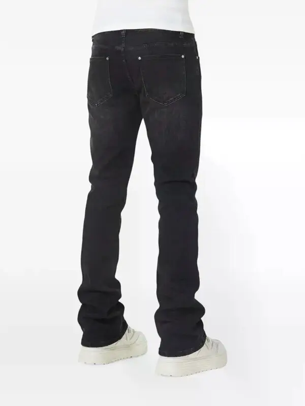 GUAPI Relic Distressed Flared Jeans