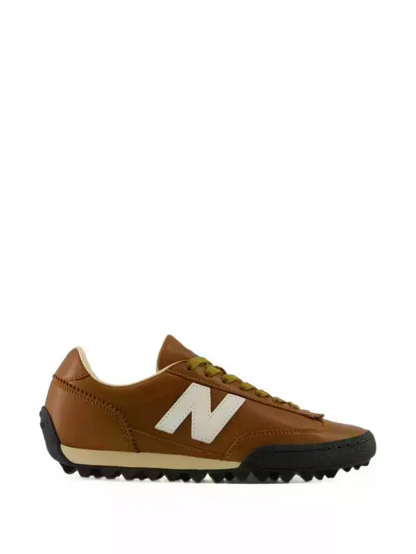 NEW BALANCE Gator Run Shoes