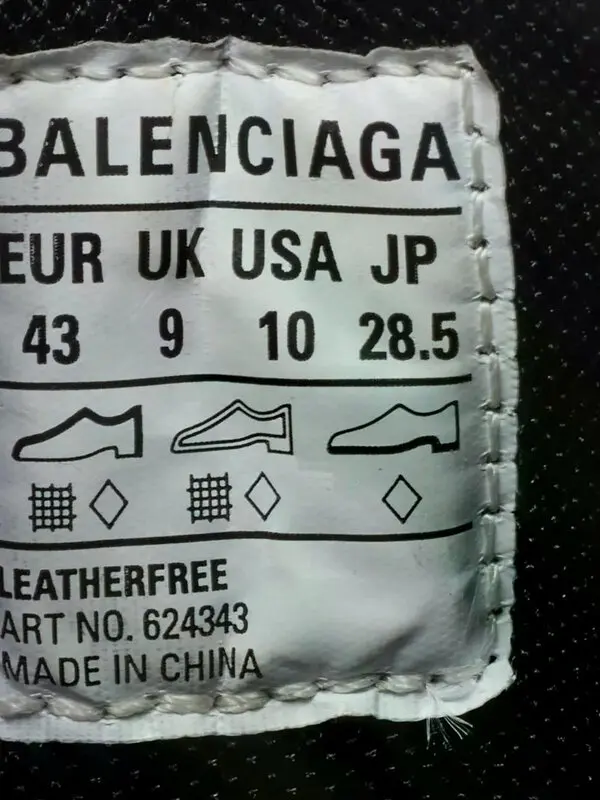 Balenciaga Drive Lace-up Sneakers