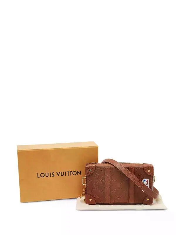 LOUIS VUITTON X Nba Soft Trunk Messenger Bag
