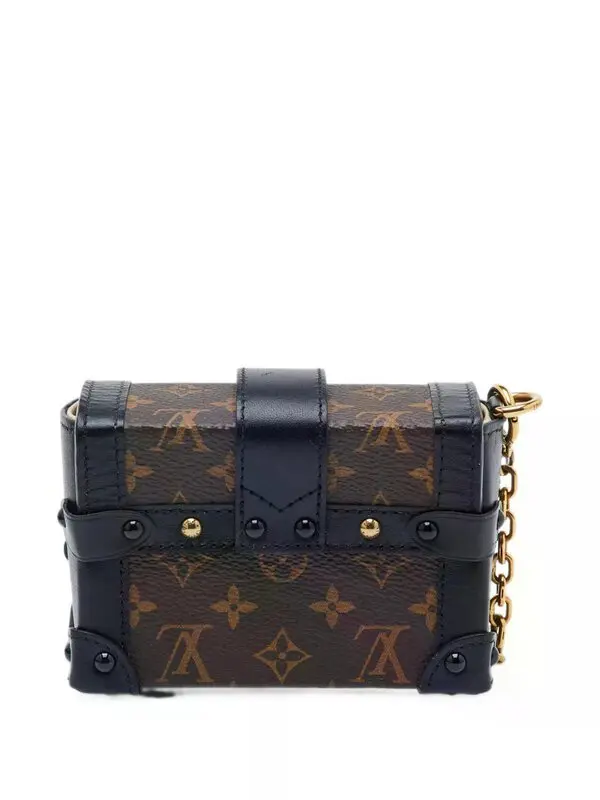 LOUIS VUITTON Essential Trunk Monogram Canvas Key Chain