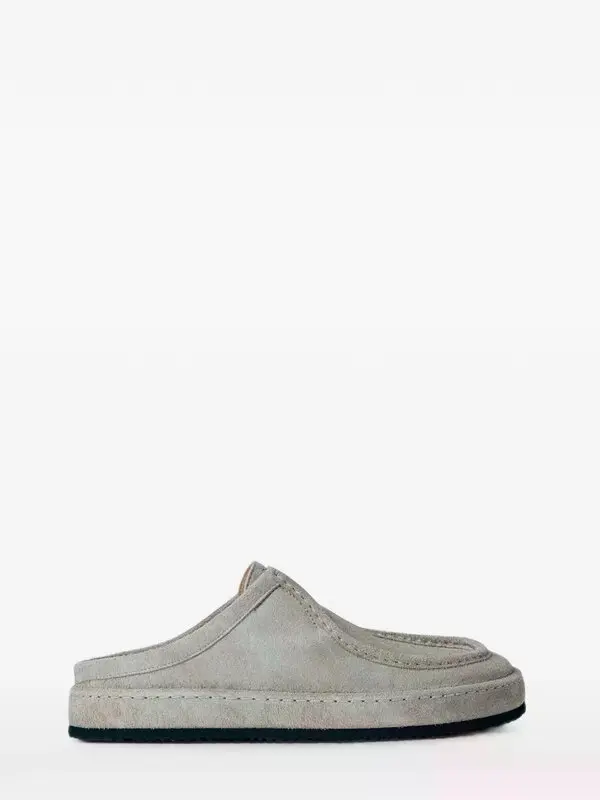 REFERENC Fernabee Mules