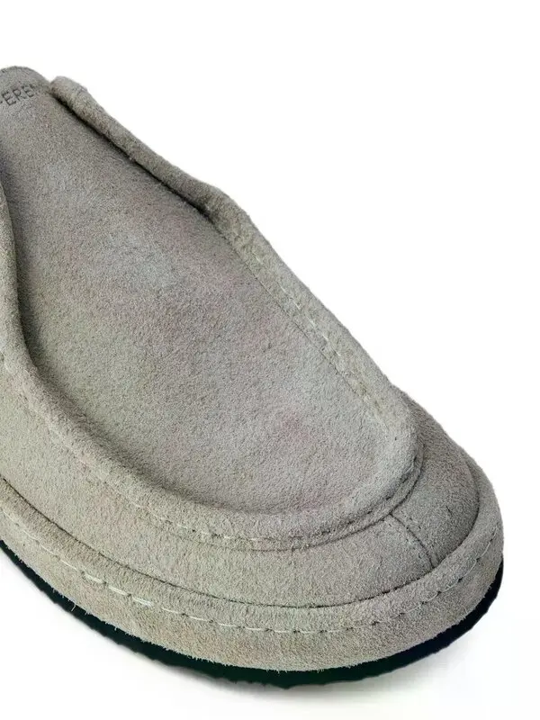 REFERENC Fernabee Mules