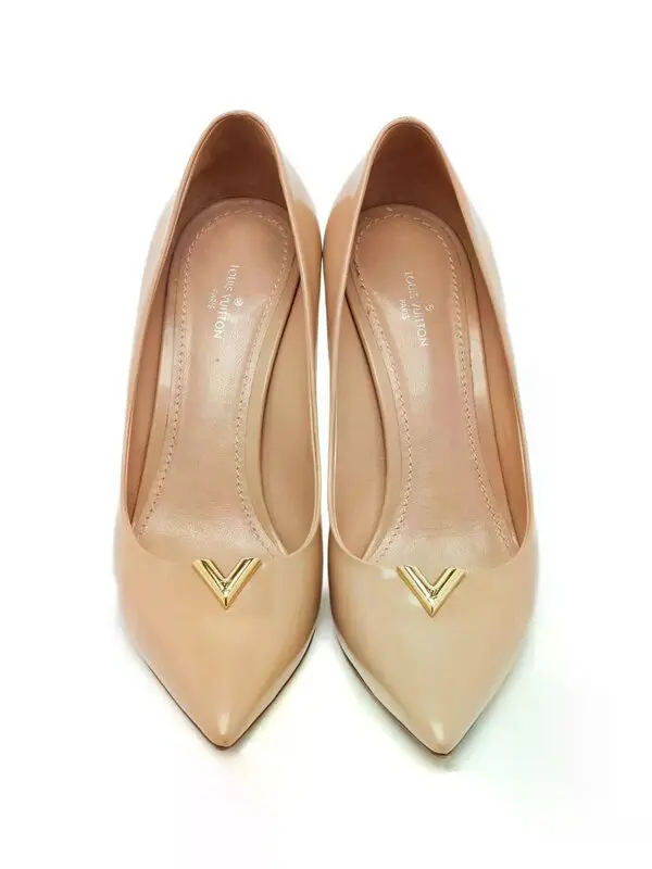LOUIS VUITTON Heart Breaker Pointed Toe Pumps