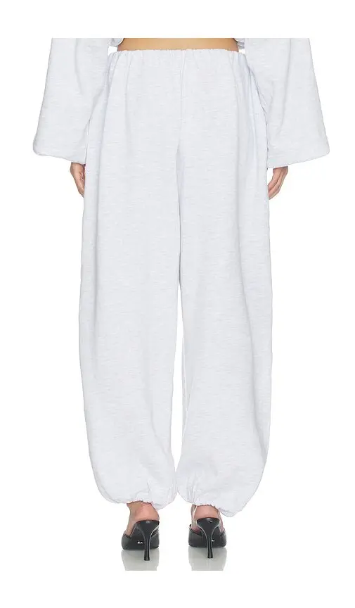 LOVERS AND FRIENDS Romee Fleece Pant In . Also