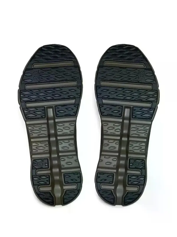 On Cloudtilt Arc Sneakers