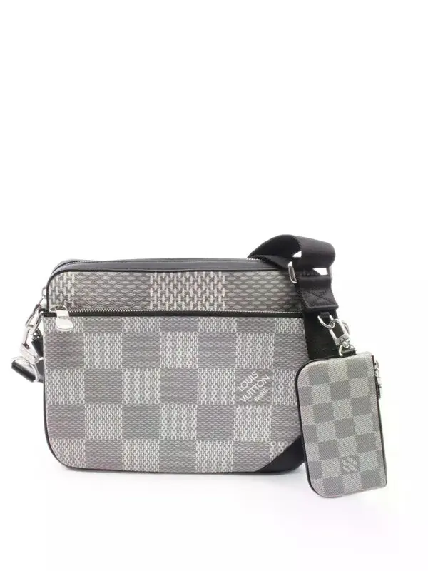 LOUIS VUITTON 2020 Damier Graphite 3d Antarctica Messenger Bag