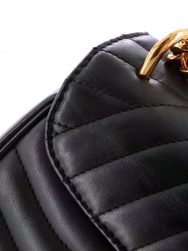 LOUIS VUITTON New Wave Chain Bag Quilted Leather Mm Crossbody Bag