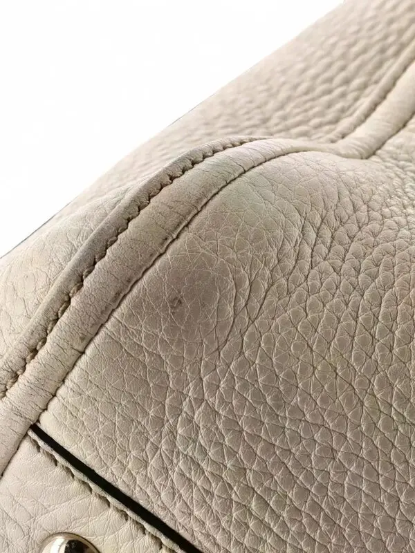Gucci Soho Leather Medium Shoulder Bag - Neutrals