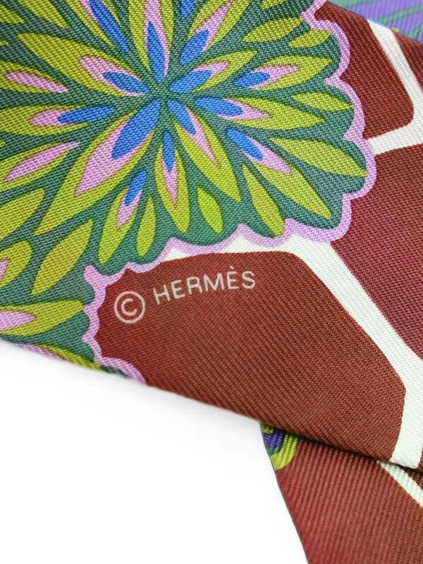 Hermès 2010s The Three Graces Twilly Silk Scarf