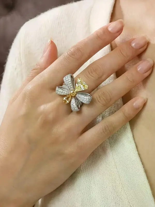 HYT JEWELRY Diamond Butterfly Ring - Silver