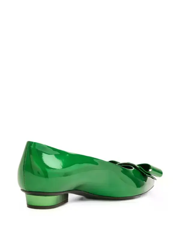 FERRAGAMO Vara Bow Pumps
