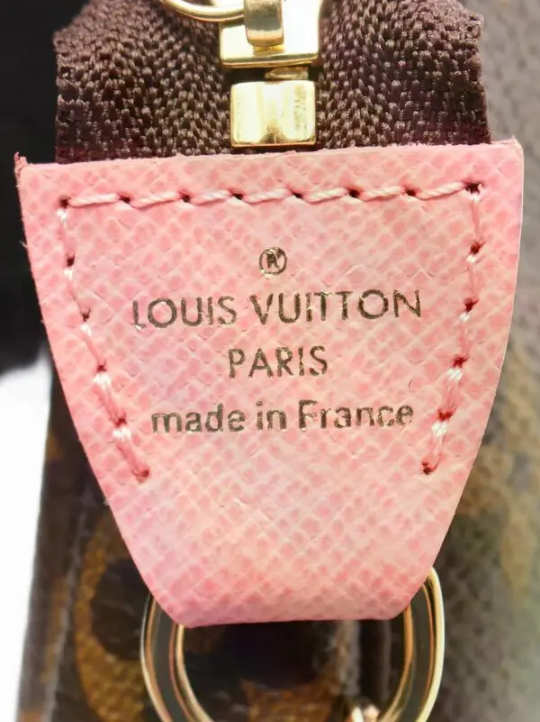 LOUIS VUITTON 2011 Monogram Borderline Pochette Shoulder Bag
