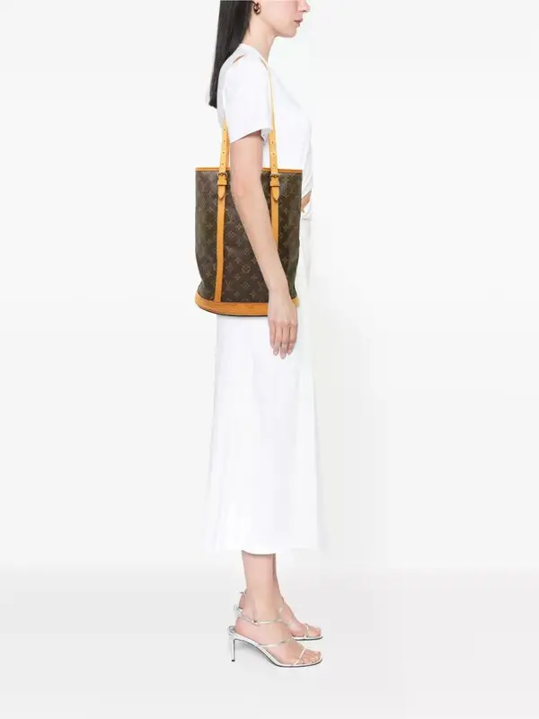 LOUIS VUITTON 2010 Monogram Gm Bucket Bag - Brown