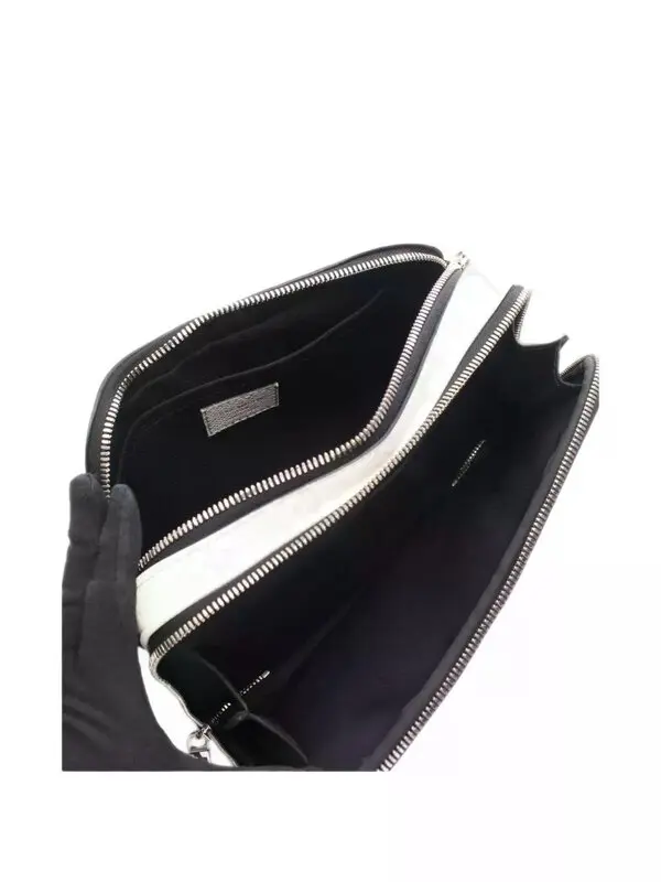 LOUIS VUITTON 2000s Taigarama Alpha Messenger Small Shoulder Bag