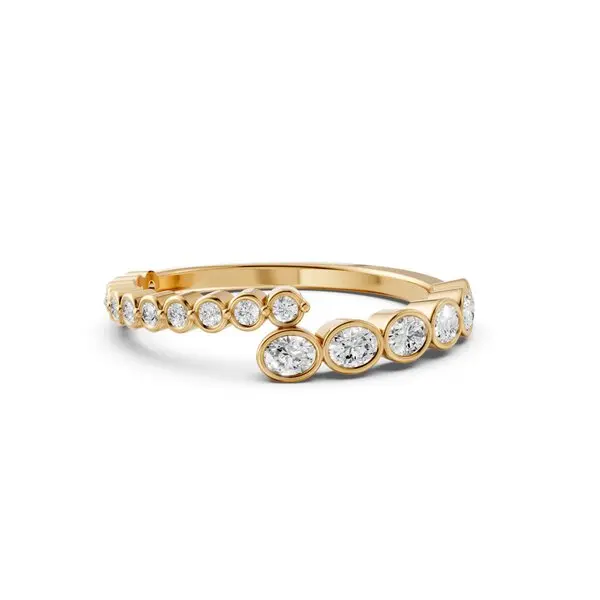AYA FINE JEWELRY Aria Oval & Round Lab Grown Diamond Bezel Set Stacking Ring In Gold - Yellow
