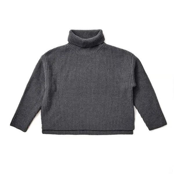 LINDSAY NICHOLAS NEW YORK Textured Turtleneck In Dark - Grey