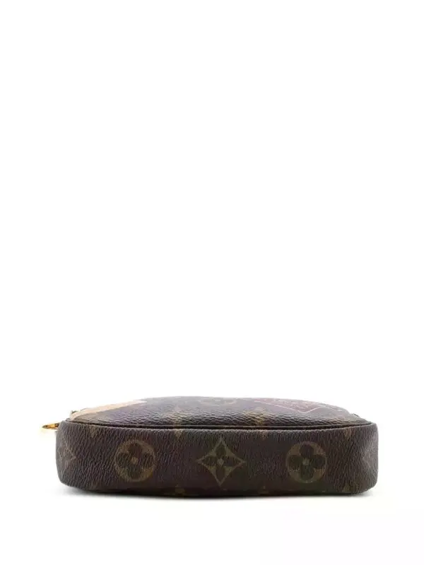 LOUIS VUITTON Pochette Accessoires Limited Edition Monogram Canvas Mini Clutch Bag
