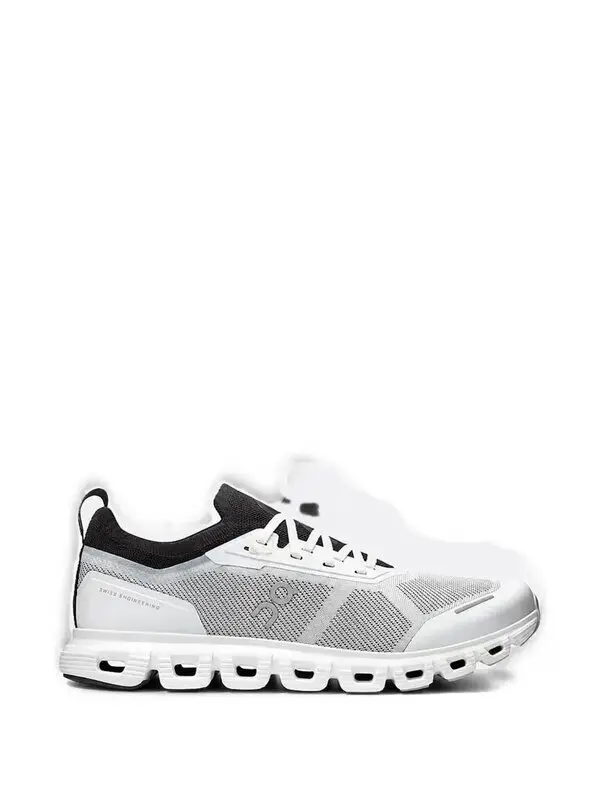 On Cloud 6 Versa Sneakers