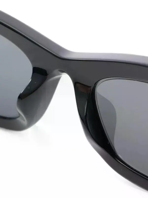Miu Miu 2010s Glimpse Cat-eye Sunglasses