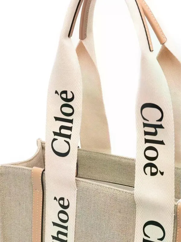 Chloé Medium Woody Tote Bag