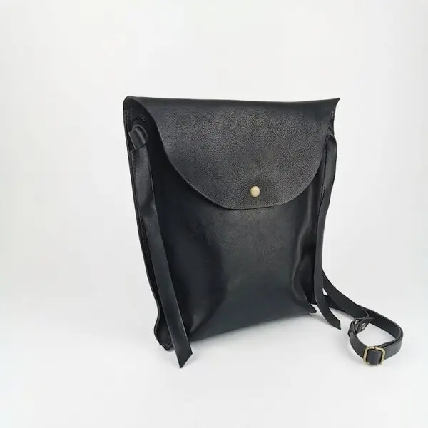 COCOBARCLAY Havana Cross Body Bag - Black