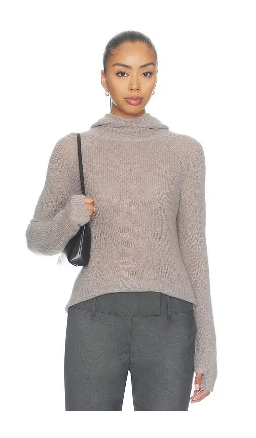 GEEL Rosa Sweater In . Also - Grey