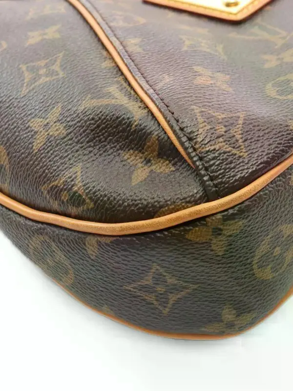 LOUIS VUITTON 2011 Thames Pm Monogram Shoulder Bag