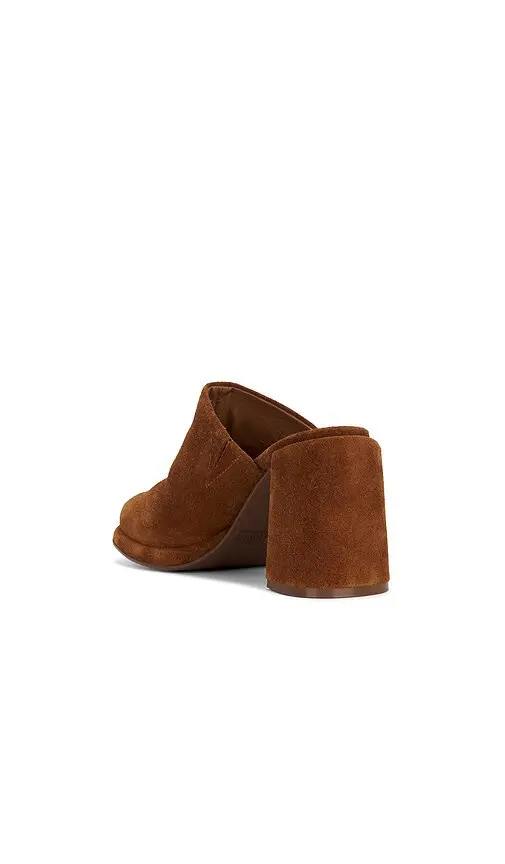 Seychelles Honor Mule In . Also