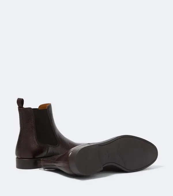 Magnanni Madison Leather Chelsea Boots