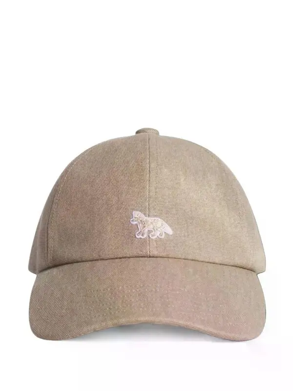 Maison Kitsuné Baby Fox Embroidered Patch Baseball Cap - Neutrals