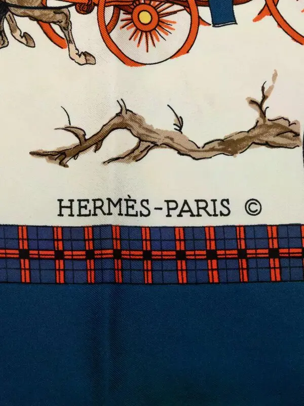 Hermès 2000-2026 L Hiver En Poste Silk Scarf 90 Scarves
