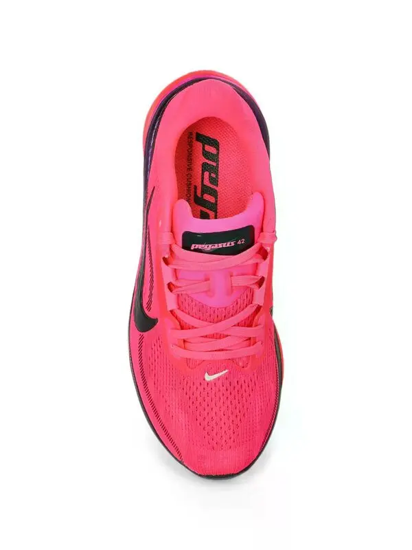 Nike Air Zoom Pegasus 42 Sneakers