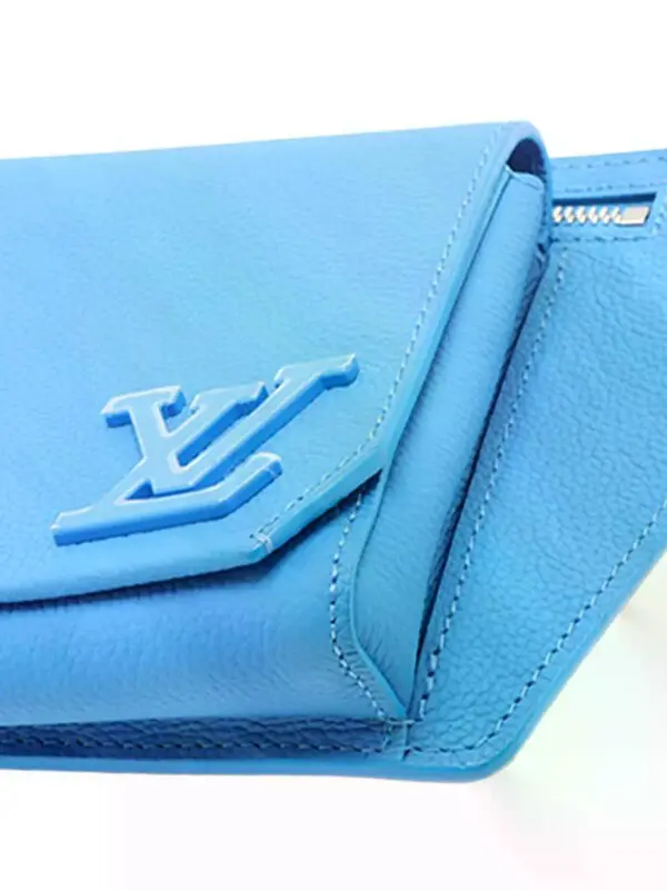 LOUIS VUITTON 2021-2026 Aerogram Takeoff Sling Belt Bag