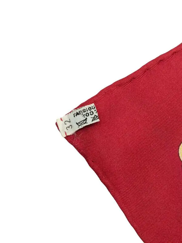 Hermès 1990-2015 Les Voitures A Transformation Silk Scarf 90 Scarves - Multicolour