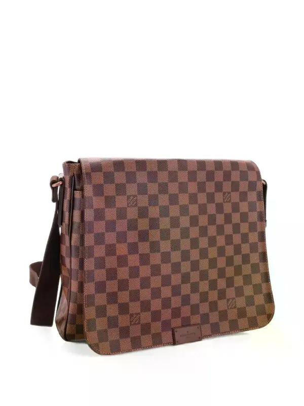LOUIS VUITTON District Messenger Bag Damier Mm Crossbody Bag