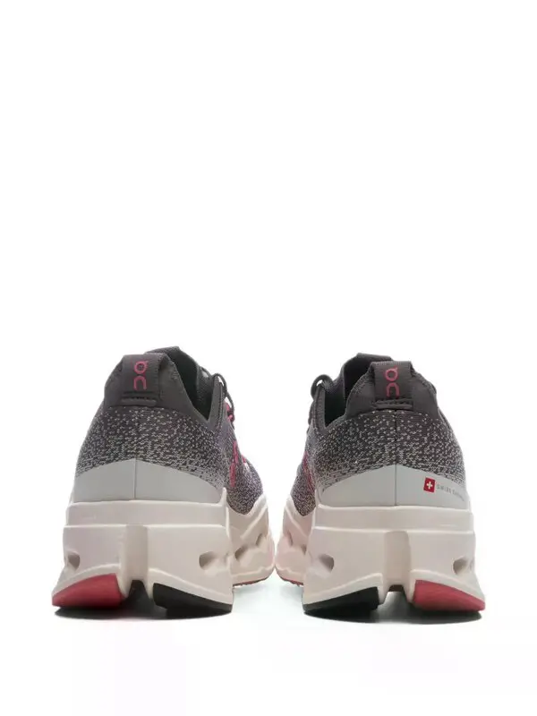 On Cloudsurfer Max Sneakers