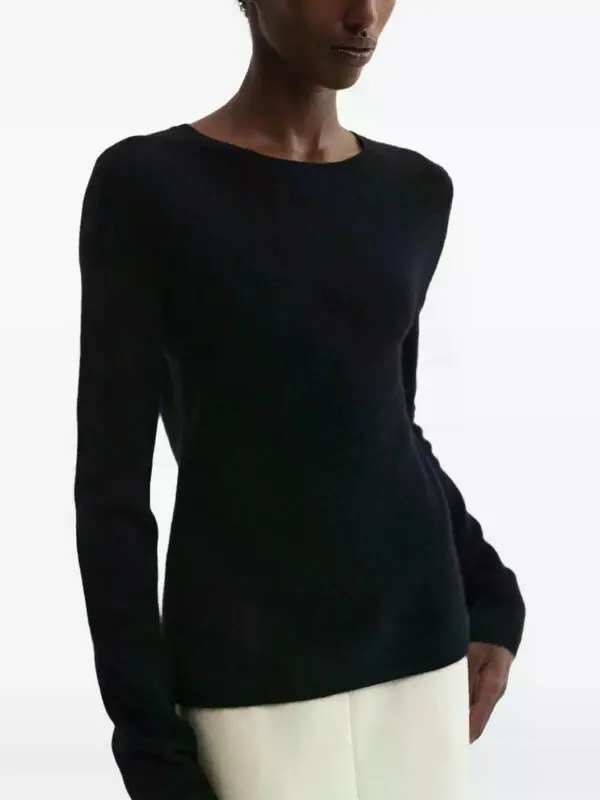 Almada Label Awa Crew-neck Sweater