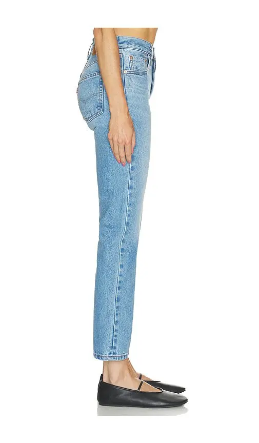 LEVI'S 501 Straight Jeans In . Also