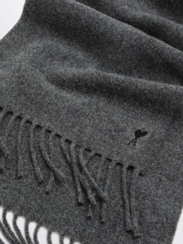 AMI Paris Pure Wool Scarf With Embroidered Logo And Fringed Edges - Grey