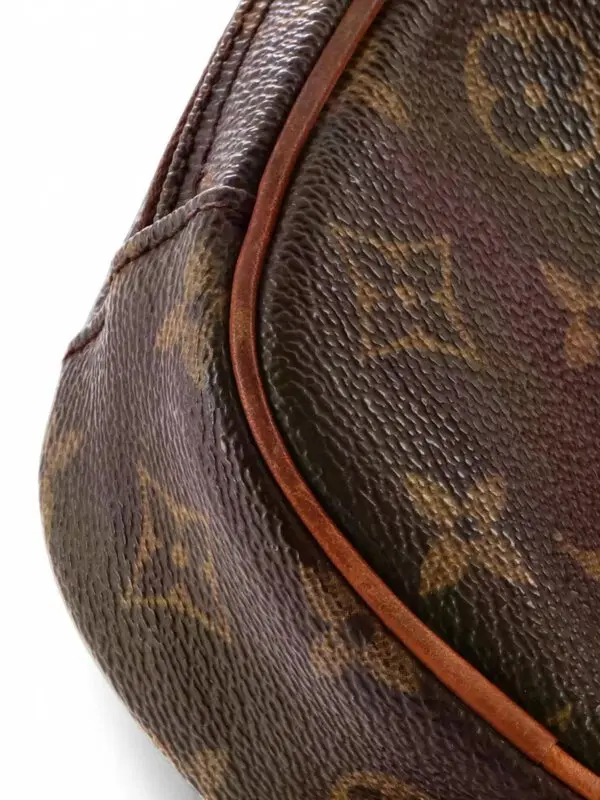 LOUIS VUITTON Pochette Gange Monogram Canvas Belt Bag